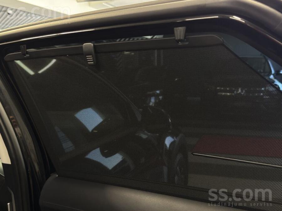 Black Hyundai Ioniq 2021 in Riga, with an engine capacity of 0.00 L and mileage of 82 thousand km for 29990 €, photo 33 on AUTOMOTO.COM.LV