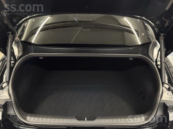 Black Hyundai Ioniq 2023 in Riga, with an engine capacity of 0.00 L and mileage of 77 thousand km for 29990 €, photo 6 on AUTOMOTO.COM.LV