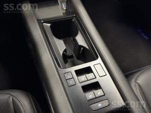 Черный Хендай Ioniq 2023 в Рига, объемом двигателя 0.00 л и пробегом 77 тыс. км за 29990 €, фото 23 на AUTOMOTO.COM.LV