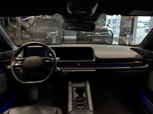 Black Hyundai Ioniq 2023 in Riga, with an engine capacity of 0.00 L and mileage of 77 thousand km for 31990 €, photo 13 on AUTOMOTO.COM.LV