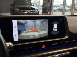 Black Hyundai Ioniq 2023 in Riga, with an engine capacity of 0.00 L and mileage of 77 thousand km for 31990 €, photo 18 on AUTOMOTO.COM.LV