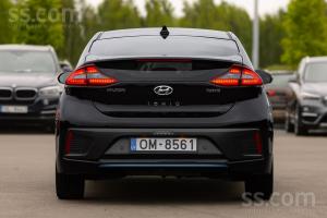 Черный Хендай Ioniq 2016 в Елгава, объемом двигателя 1.60 л и пробегом 0 тыс. км за 8950 €, фото 6 на AUTOMOTO.COM.LV