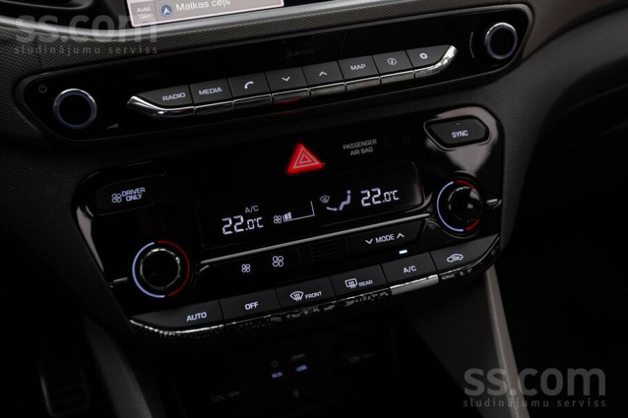 Черный Хендай Ioniq 2016 в Елгава, объемом двигателя 1.60 л и пробегом 0 тыс. км за 8950 €, фото 22 на AUTOMOTO.COM.LV