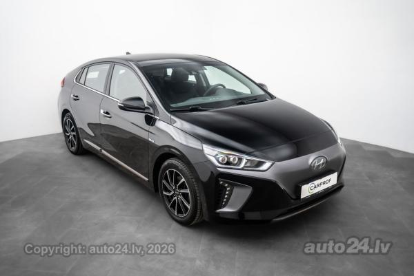 Черный Хендай Ioniq 2017 в Таллин, объемом двигателя 0.00 л и пробегом 142 тыс. км за 12899 €, фото 3 на AUTOMOTO.COM.LV