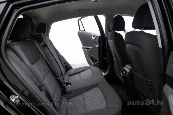 Черный Хендай Ioniq 2017 в Таллин, объемом двигателя 0.00 л и пробегом 142 тыс. км за 12899 €, фото 9 на AUTOMOTO.COM.LV