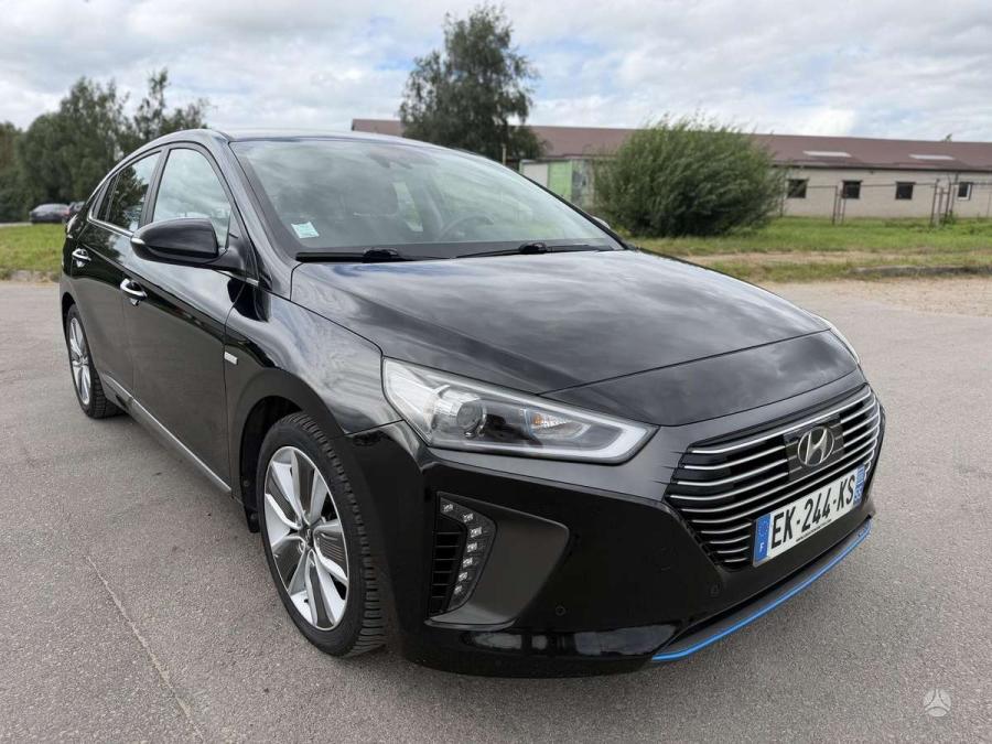 Melns Hyundai Ioniq 2017 Tauragė, ar dzinēja tilpumu 1.58 L un nobraukumu 188 tūkst. km par 8800 €, foto 3 vietnē AUTOMOTO.COM.LV