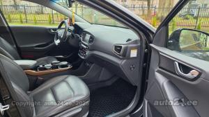 Black Hyundai Ioniq 2018 in Valga, with an engine capacity of 0.00 L and mileage of 108 thousand km for 13990 €, photo 12 on AUTOMOTO.COM.LV