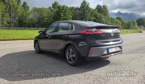 Черный Хендай Ioniq 2018 в Валга, объемом двигателя 0.00 л и пробегом 115 тыс. км за 12900 €, фото 5 на AUTOMOTO.COM.LV