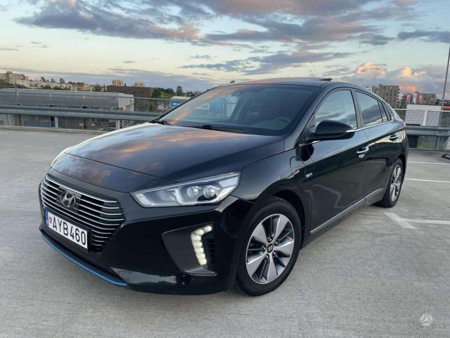 Черный Хендай Ioniq 2018 в Вильнюс, объемом двигателя 1.58 л и пробегом 177 тыс. км за 10800 €, фото 7 на AUTOMOTO.COM.LV