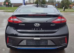 Черный Хендай Ioniq 2018 в Рокишкис, объемом двигателя 1.58 л и пробегом 150 тыс. км за 9950 €, фото 8 на AUTOMOTO.COM.LV