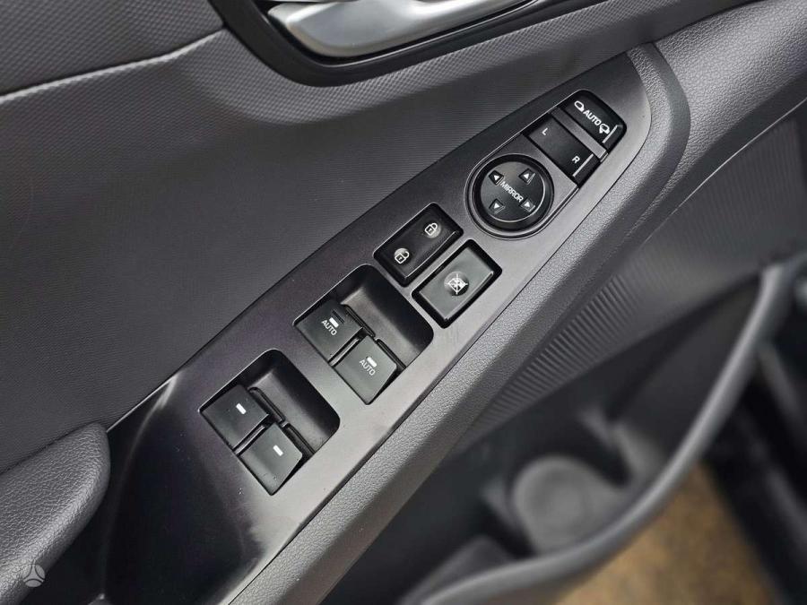 Черный Хендай Ioniq 2018 в Рокишкис, объемом двигателя 1.58 л и пробегом 150 тыс. км за 9950 €, фото 21 на AUTOMOTO.COM.LV