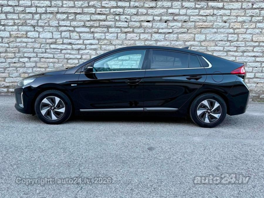 Melns Hyundai Ioniq 2019 Tallina, ar dzinēja tilpumu 1.60 L un nobraukumu 205 tūkst. km par 11200 €, foto 3 vietnē AUTOMOTO.COM.LV