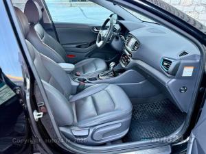 Melns Hyundai Ioniq 2019 Tallina, ar dzinēja tilpumu 1.60 L un nobraukumu 205 tūkst. km par 11200 €, foto 13 vietnē AUTOMOTO.COM.LV