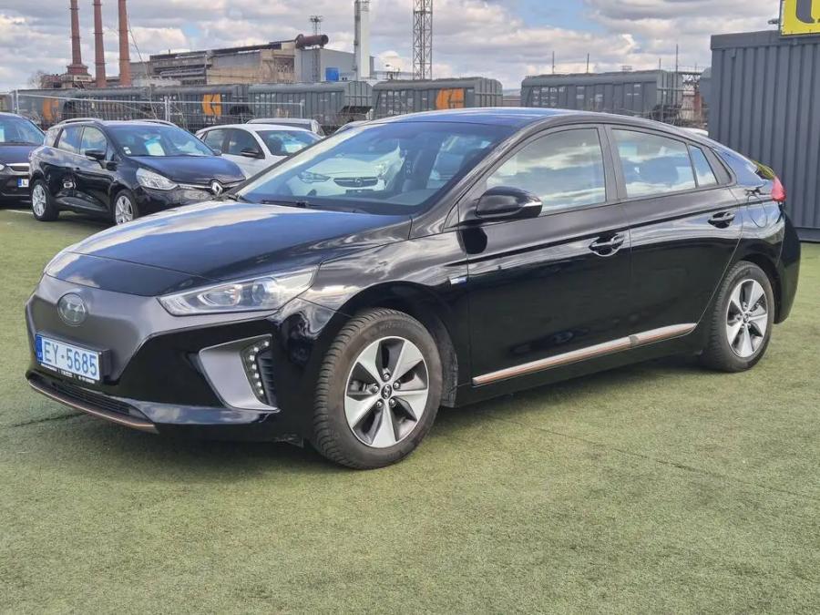 Black Hyundai Ioniq 2019 in Liepaja, with an engine capacity of 0.00 L and mileage of 260 thousand km for 9600 €, photo 1 on AUTOMOTO.COM.LV