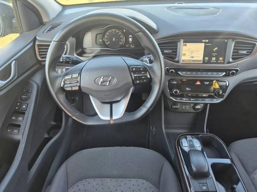 Black Hyundai Ioniq 2019 in Liepaja, with an engine capacity of 0.00 L and mileage of 260 thousand km for 9600 €, photo 18 on AUTOMOTO.COM.LV