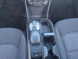 Black Hyundai Ioniq 2019 in Liepaja, with an engine capacity of 0.00 L and mileage of 260 thousand km for 9600 €, photo 19 on AUTOMOTO.COM.LV