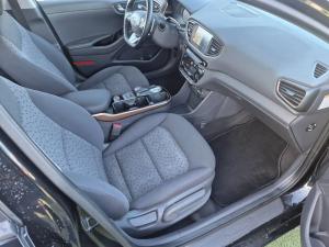 Black Hyundai Ioniq 2019 in Liepaja, with an engine capacity of 0.00 L and mileage of 260 thousand km for 9600 €, photo 22 on AUTOMOTO.COM.LV