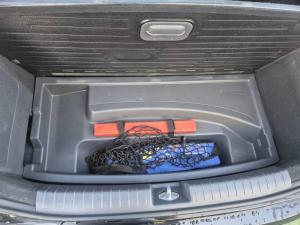 Black Hyundai Ioniq 2019 in Liepaja, with an engine capacity of 0.00 L and mileage of 260 thousand km for 9600 €, photo 25 on AUTOMOTO.COM.LV