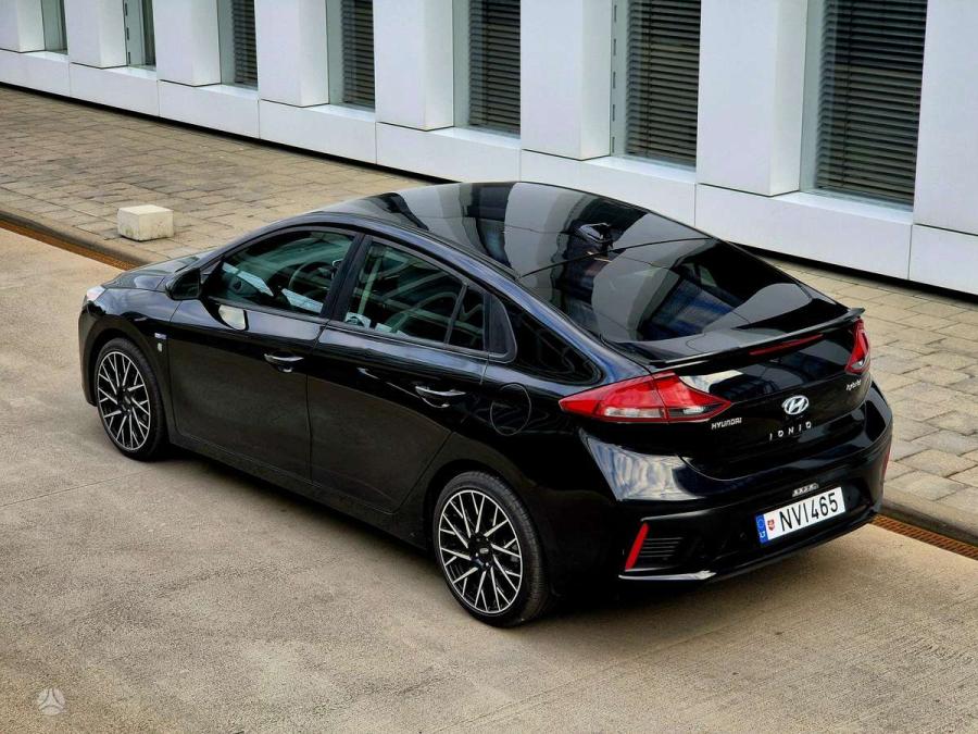 Черный Хендай Ioniq 2020 в Вильнюс, объемом двигателя 1.58 л и пробегом 56 тыс. км за 14883 €, фото 3 на AUTOMOTO.COM.LV