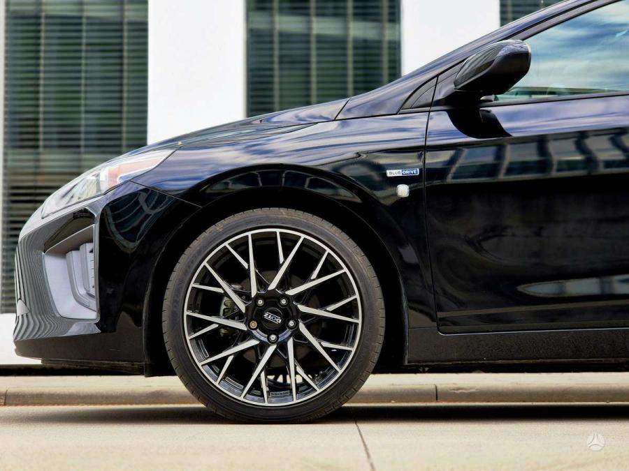 Черный Хендай Ioniq 2020 в Вильнюс, объемом двигателя 1.58 л и пробегом 56 тыс. км за 14883 €, фото 4 на AUTOMOTO.COM.LV
