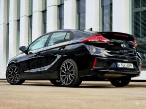 Черный Хендай Ioniq 2020 в Вильнюс, объемом двигателя 1.58 л и пробегом 56 тыс. км за 14883 €, фото 7 на AUTOMOTO.COM.LV