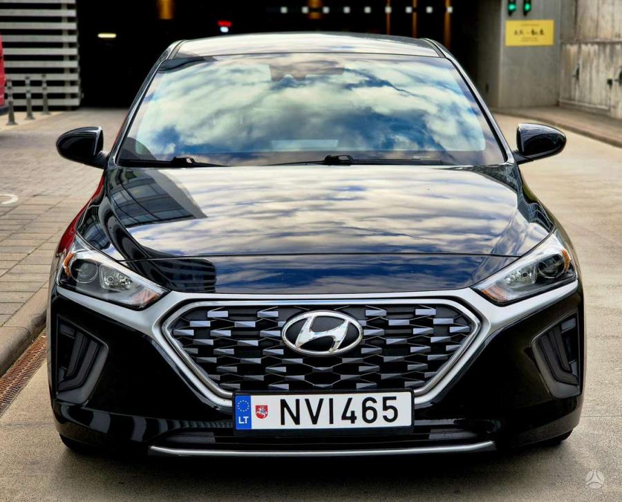 Черный Хендай Ioniq 2020 в Вильнюс, объемом двигателя 1.58 л и пробегом 56 тыс. км за 14883 €, фото 8 на AUTOMOTO.COM.LV