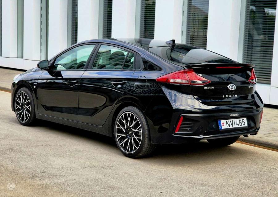 Черный Хендай Ioniq 2020 в Вильнюс, объемом двигателя 1.58 л и пробегом 56 тыс. км за 14883 €, фото 11 на AUTOMOTO.COM.LV