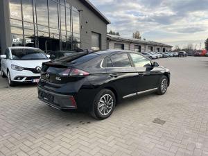 Black Hyundai Ioniq 2022 in Taurage, with an engine capacity of 0.00 L and mileage of 62 thousand km for 14250 €, photo 7 on AUTOMOTO.COM.LV