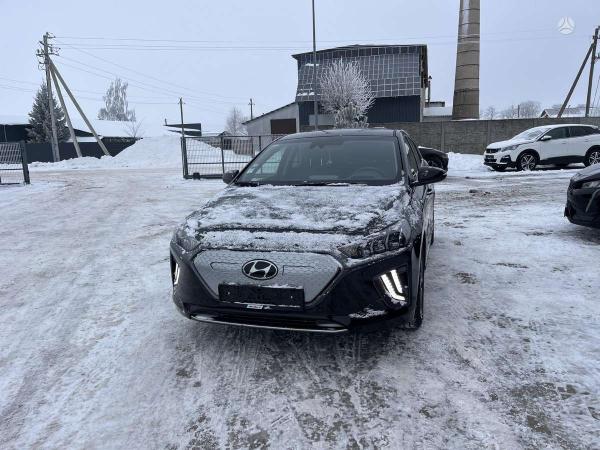 Melns Hyundai Ioniq 2022 Tauragė, ar dzinēja tilpumu 0.00 L un nobraukumu 62 tūkst. km par 14250 €, foto 2 vietnē AUTOMOTO.COM.LV