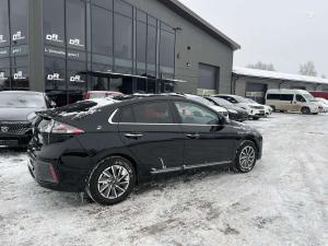 Melns Hyundai Ioniq 2022 Tauragė, ar dzinēja tilpumu 0.00 L un nobraukumu 62 tūkst. km par 14250 €, foto 6 vietnē AUTOMOTO.COM.LV