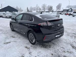 Melns Hyundai Ioniq 2022 Tauragė, ar dzinēja tilpumu 0.00 L un nobraukumu 62 tūkst. km par 14250 €, foto 10 vietnē AUTOMOTO.COM.LV