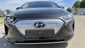 Black Hyundai Ioniq 2022 in Siauliai, with an engine capacity of 0.00 L and mileage of 75 thousand km for 11400 €, photo 3 on AUTOMOTO.COM.LV