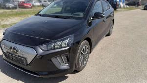 Black Hyundai Ioniq 2022 in Siauliai, with an engine capacity of 0.00 L and mileage of 75 thousand km for 11400 €, photo 8 on AUTOMOTO.COM.LV