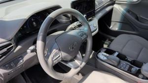 Black Hyundai Ioniq 2022 in Siauliai, with an engine capacity of 0.00 L and mileage of 75 thousand km for 11400 €, photo 13 on AUTOMOTO.COM.LV