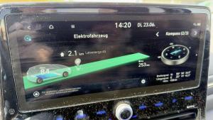 Black Hyundai Ioniq 2022 in Siauliai, with an engine capacity of 0.00 L and mileage of 75 thousand km for 11400 €, photo 19 on AUTOMOTO.COM.LV
