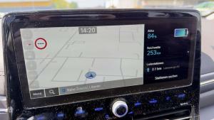 Black Hyundai Ioniq 2022 in Siauliai, with an engine capacity of 0.00 L and mileage of 75 thousand km for 11400 €, photo 21 on AUTOMOTO.COM.LV