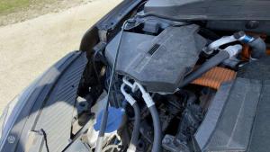 Black Hyundai Ioniq 2022 in Siauliai, with an engine capacity of 0.00 L and mileage of 75 thousand km for 11400 €, photo 27 on AUTOMOTO.COM.LV