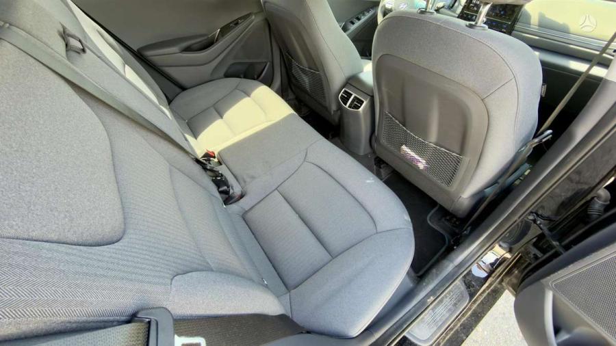 Black Hyundai Ioniq 2022 in Siauliai, with an engine capacity of 0.00 L and mileage of 75 thousand km for 11400 €, photo 30 on AUTOMOTO.COM.LV