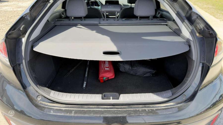 Black Hyundai Ioniq 2022 in Siauliai, with an engine capacity of 0.00 L and mileage of 75 thousand km for 11400 €, photo 32 on AUTOMOTO.COM.LV