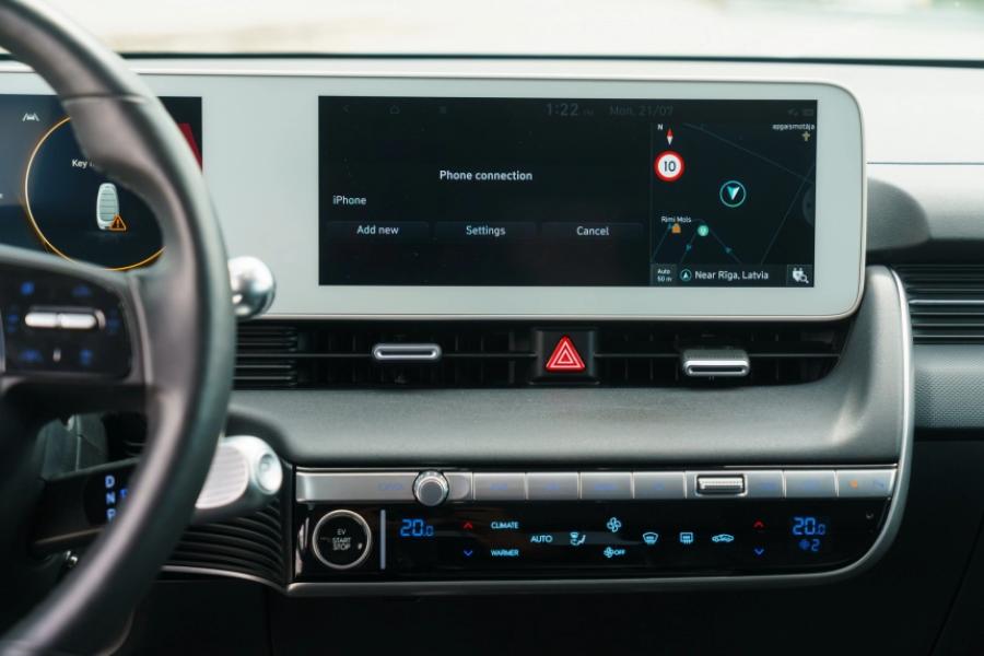 Melns Hyundai Ioniq 2023 Rīga, ar dzinēja tilpumu 0.00 L un nobraukumu 58 tūkst. km par 28650 €, foto 12 vietnē AUTOMOTO.COM.LV