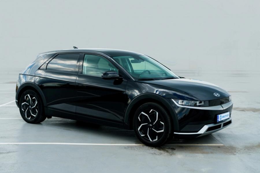 Melns Hyundai Ioniq 2023 Rīga, ar dzinēja tilpumu 0.00 L un nobraukumu 58 tūkst. km par 28650 €, foto 18 vietnē AUTOMOTO.COM.LV
