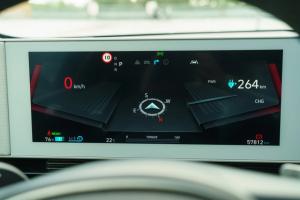 Melns Hyundai Ioniq 2023 Rīga, ar dzinēja tilpumu 0.00 L un nobraukumu 58 tūkst. km par 28650 €, foto 19 vietnē AUTOMOTO.COM.LV