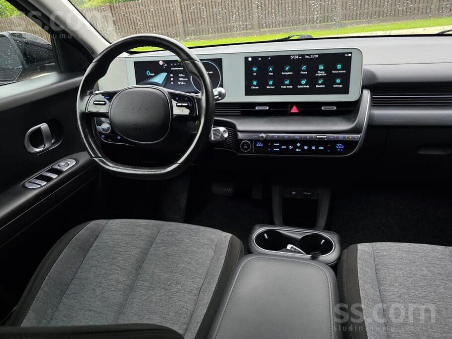 Black Hyundai Ioniq 2023 in Jelgava, with an engine capacity of 0.00 L and mileage of 87 thousand km for 25800 €, photo 9 on AUTOMOTO.COM.LV
