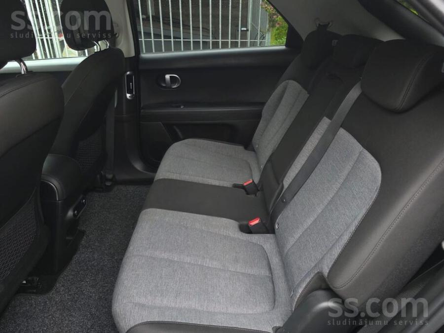 Black Hyundai Ioniq 2023 in Jelgava, with an engine capacity of 0.00 L and mileage of 87 thousand km for 25800 €, photo 20 on AUTOMOTO.COM.LV
