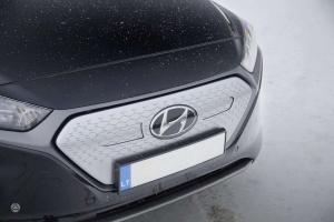 Black Hyundai Ioniq 2022 in Vilnius, with an engine capacity of 0.00 L and mileage of 46 thousand km for 20990 €, photo 8 on AUTOMOTO.COM.LV