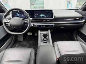 Black Hyundai Ioniq 2024 in Riga, with an engine capacity of 1.80 L and mileage of 27 thousand km for 42000 €, photo 6 on AUTOMOTO.COM.LV