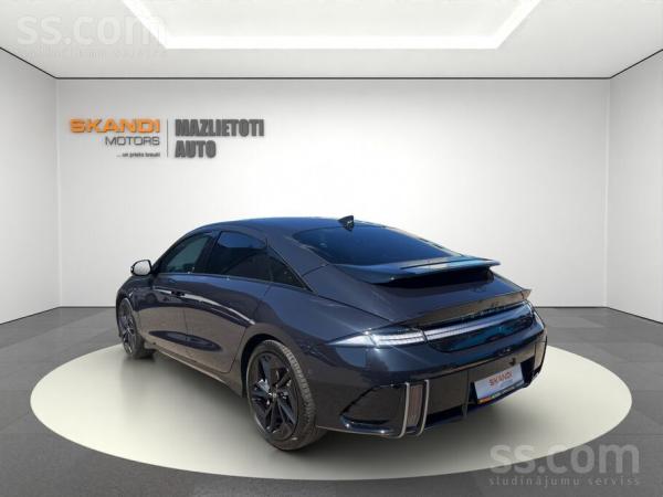 Черный Хендай Ioniq 2024 в Рига, объемом двигателя 0.00 л и пробегом 19 тыс. км за 38490 €, фото 4 на AUTOMOTO.COM.LV