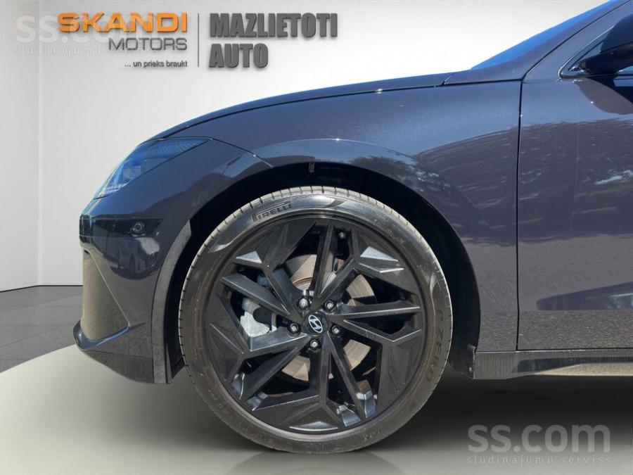 Черный Хендай Ioniq 2024 в Рига, объемом двигателя 0.00 л и пробегом 19 тыс. км за 38490 €, фото 21 на AUTOMOTO.COM.LV