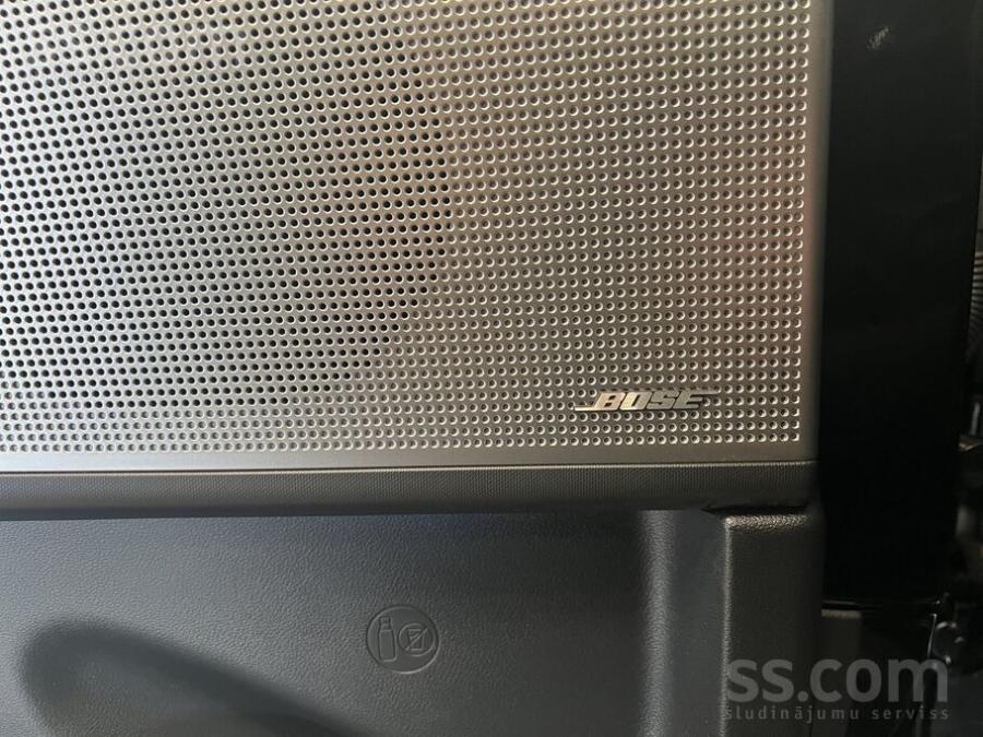 Melns Hyundai Ioniq 2024 Rīga, ar dzinēja tilpumu 0.00 L un nobraukumu 34 tūkst. km par 34490 €, foto 23 vietnē AUTOMOTO.COM.LV