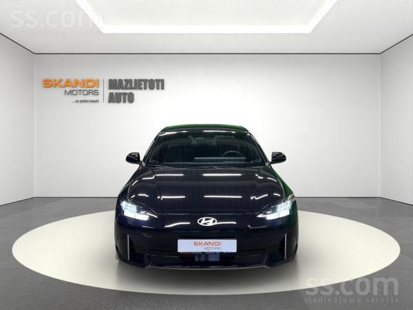 Hyundai Ioniq 2024 Rīga vietnē Melns Hyundai Ioniq 2024 Rīga, ar dzinēja tilpumu 0.00 L un nobraukumu 12 tūkst. km par 28990 €, foto 3 vietnē AUTOMOTO.COM.LV